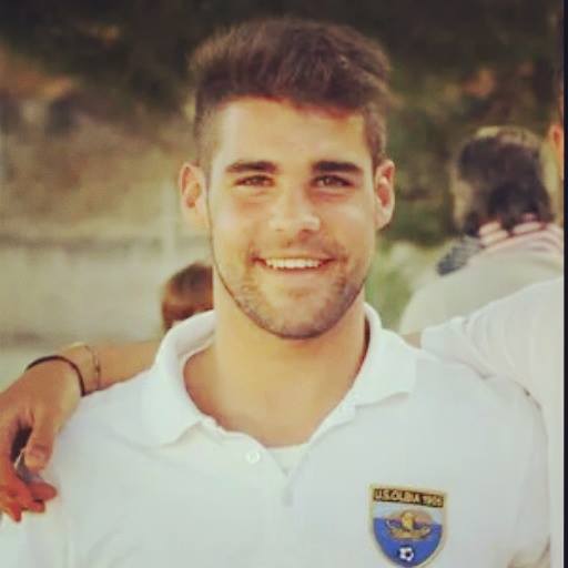 Calcio, intervista ad Alessandro Aloia: talento dell'Olbia Calcio in ...
