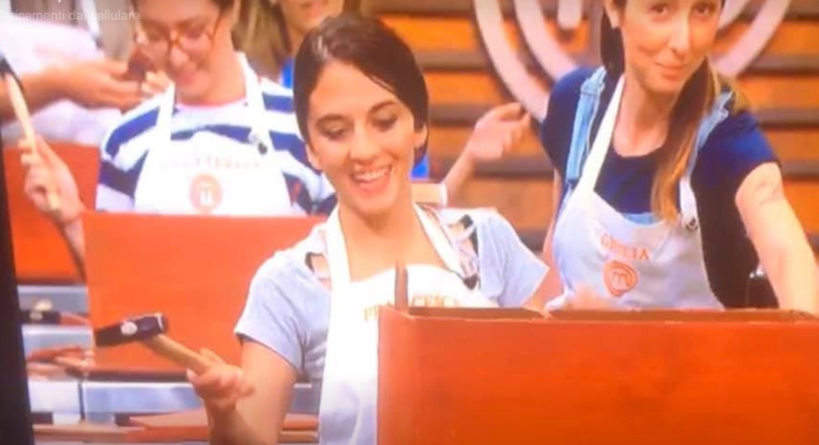 Masterchef mette alla prova Francesca Moi in pasticceria